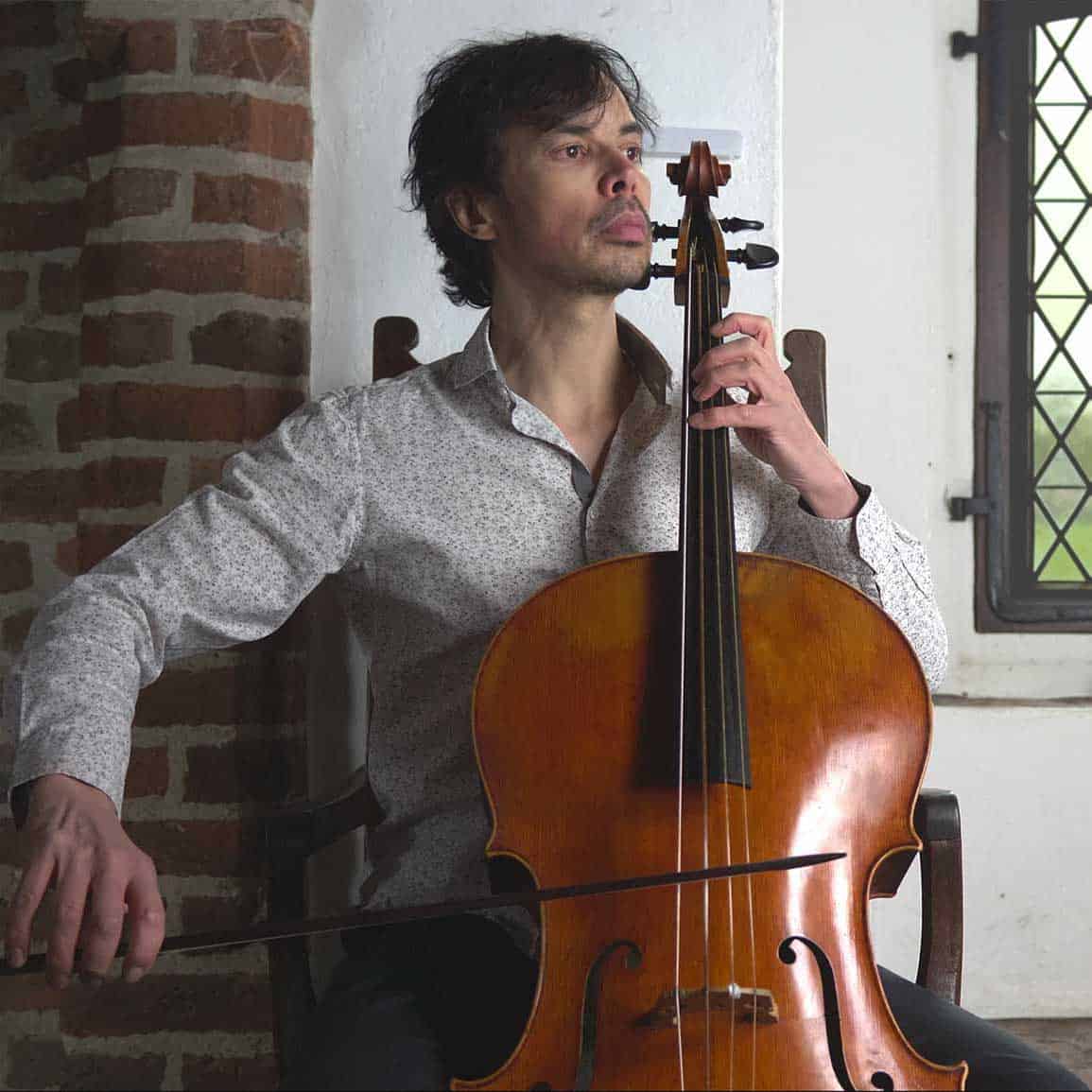 Detmar Leertouwer - The Performing Arts Yearbook